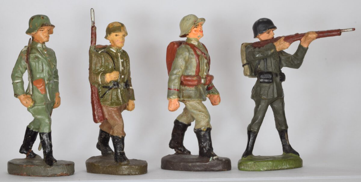 Composition Figures – Meu batalhao